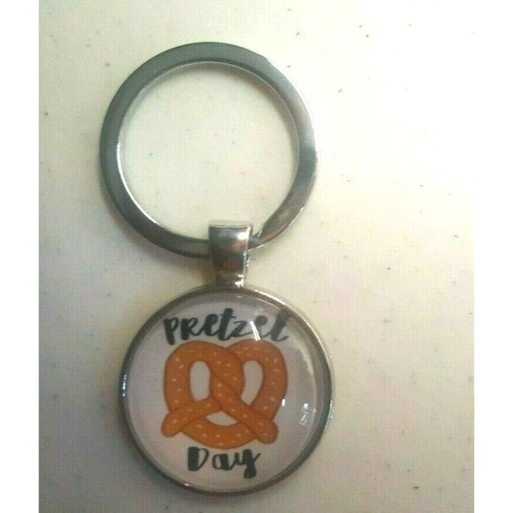 Party Supplies | Pretzel Day Keychain The Office Michael Scott Dunder ...